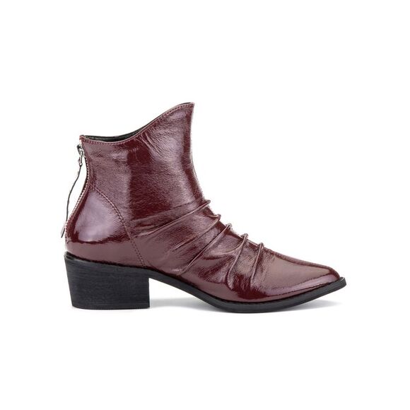 Olivia Miller | Shoes | Olivia Miller Womens Burgundy Crinkle Hold On ...